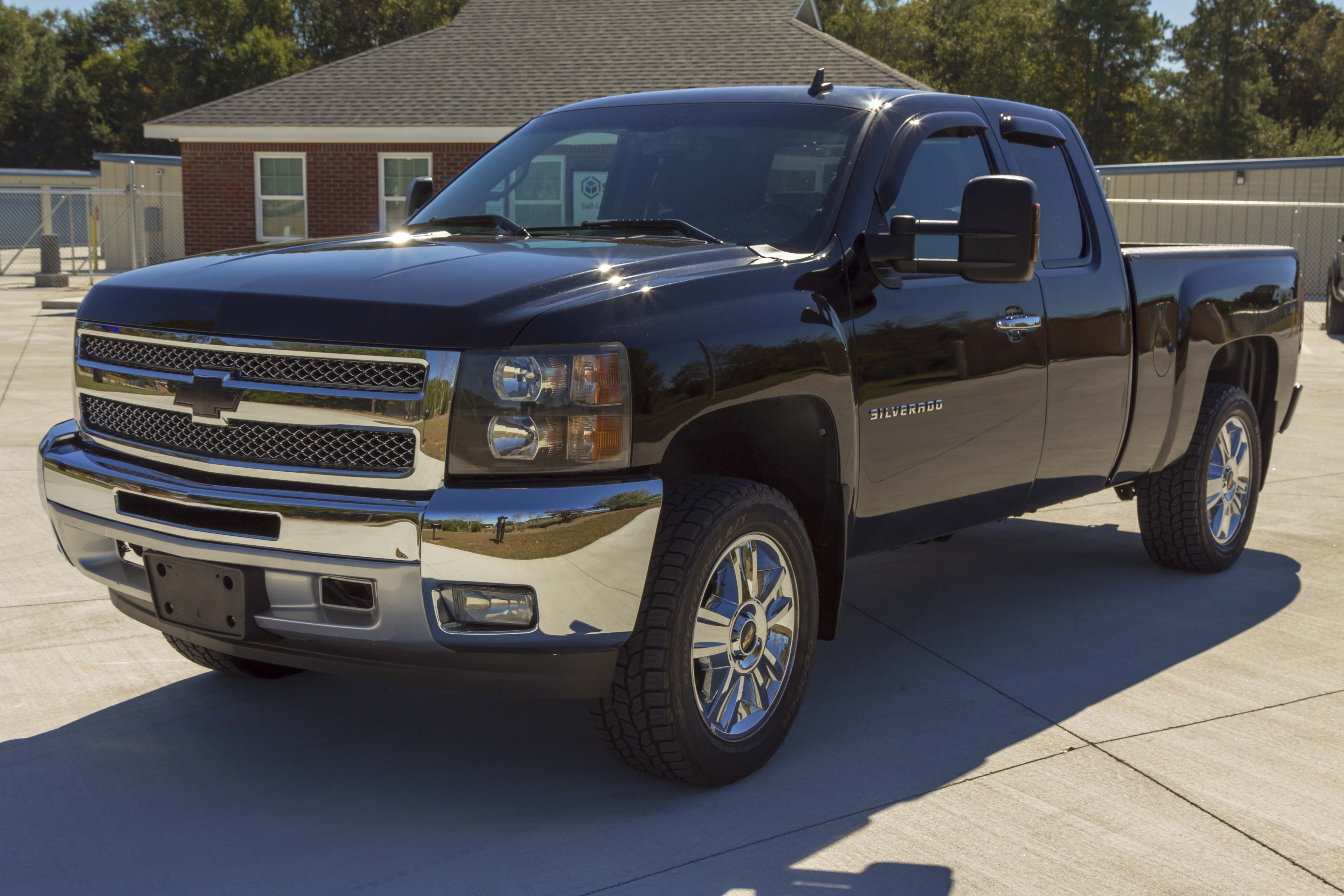 2012 Chevrolet Silverado 1500 LT Extended Cab 4WD – Golden Auto, L.L.C.